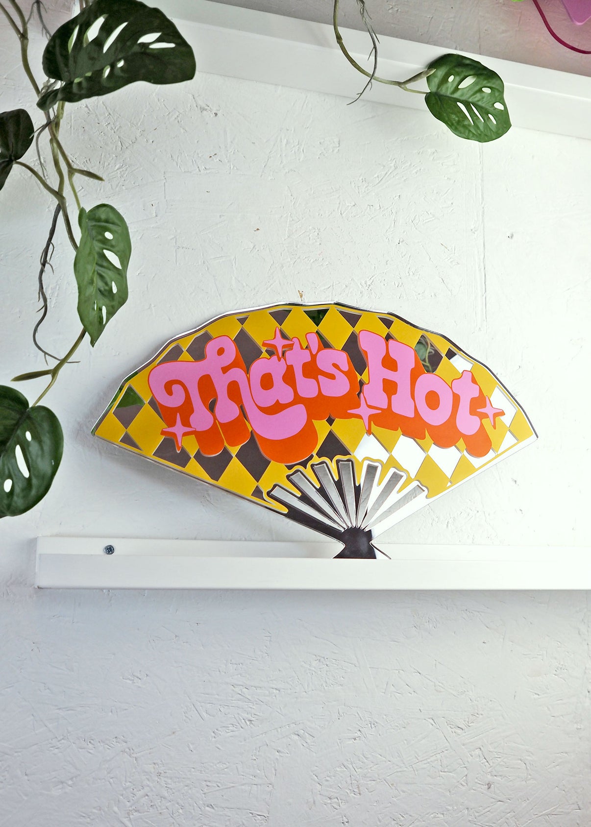 That's Hot Fan Mirror – PrintedWeird