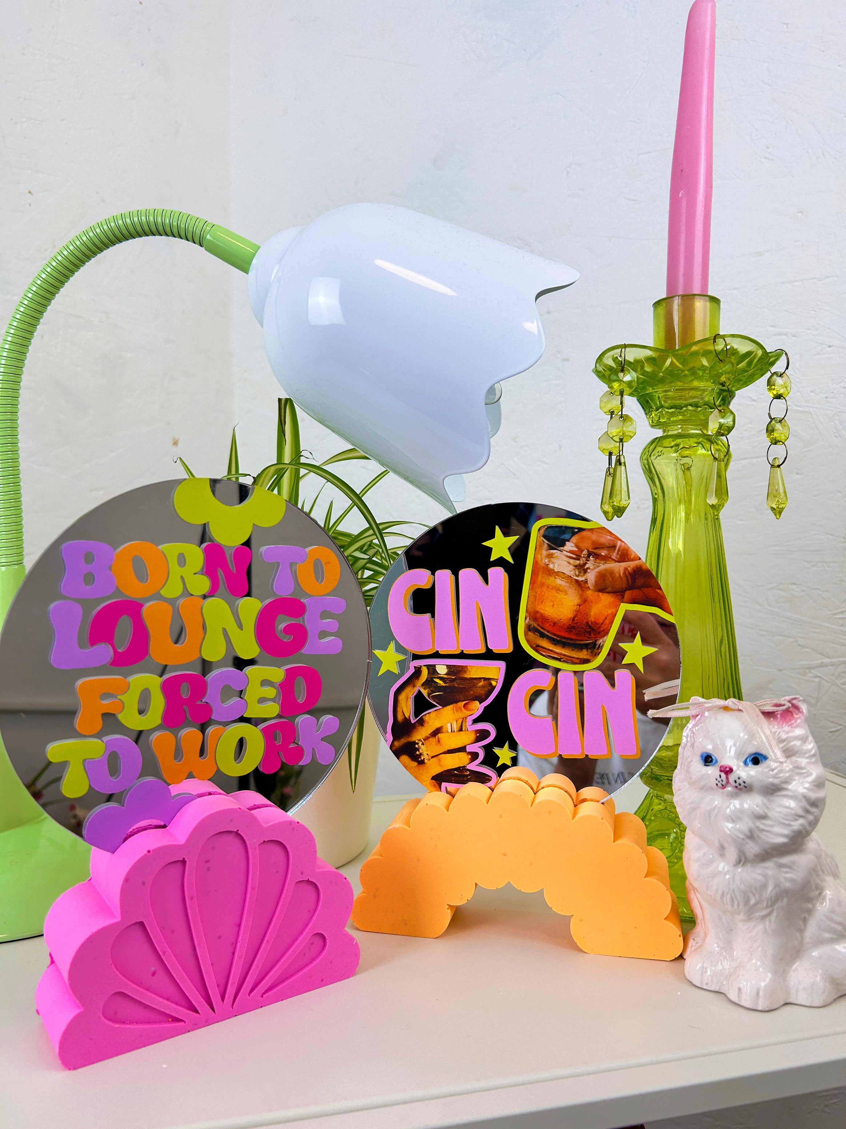 Jesmonite Mirror Stand – PrintedWeird
